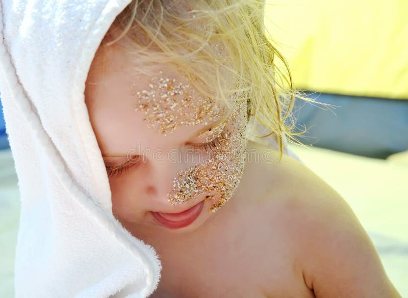 Sandy face stock photo. Image of play, face, beautiful - 16476188