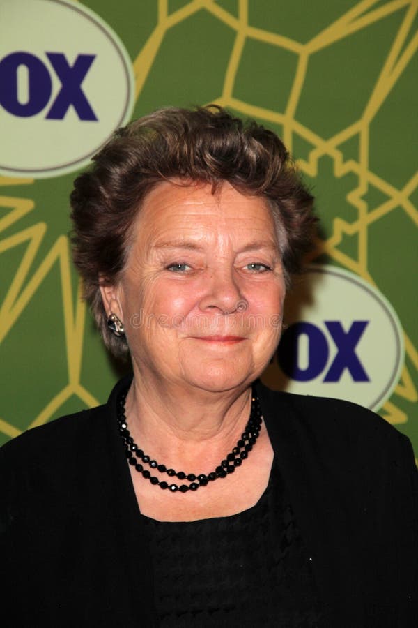 Sandy Martin editorial photography. Image of castle, green - 23273747