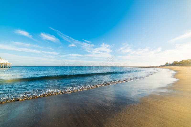 Sandy shore and sun stock image. Image of ocean, sandy - 34133171