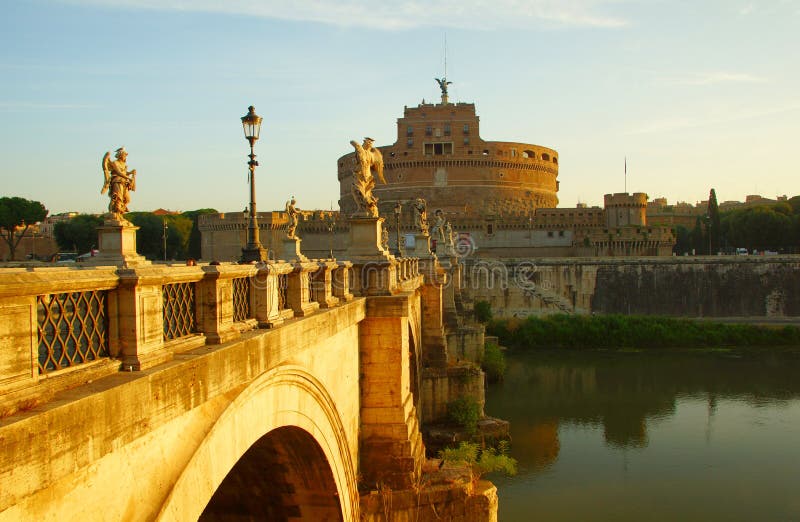 Sant Angelo bridge editorial stock image. Image of summer - 71972244