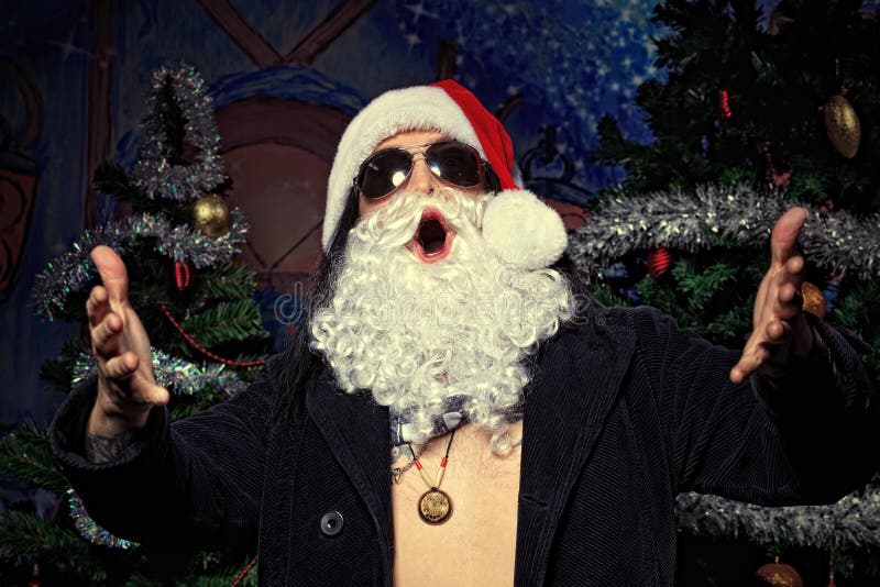 Santa chanteuse photo stock. Image du barbe, rouge, chapeau - 11397676