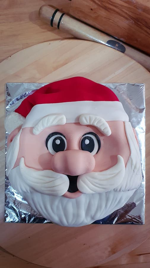 Santa Head Cake Stock Photos - Free & Royalty-Free Stock Photos from ...