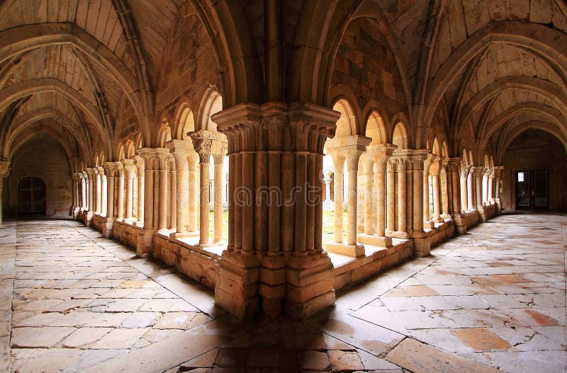 Santa Maria Monastery Cloister Stock Image - Image of espa, columns ...