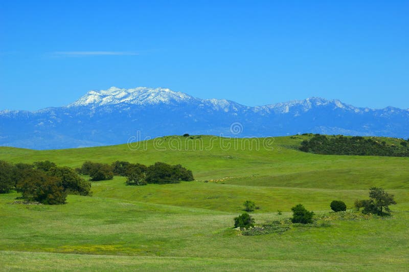 Santa Rosa Plateau in Spring Stock Image - Image of ecology, lawn: 20028649