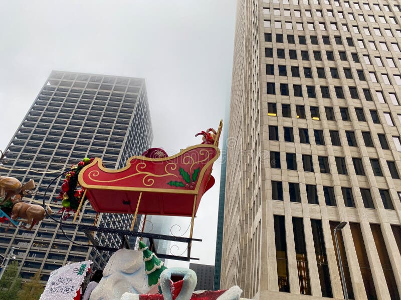 Santa Sleigh Thanksgiving Parade Stock Photo - Image of street ...