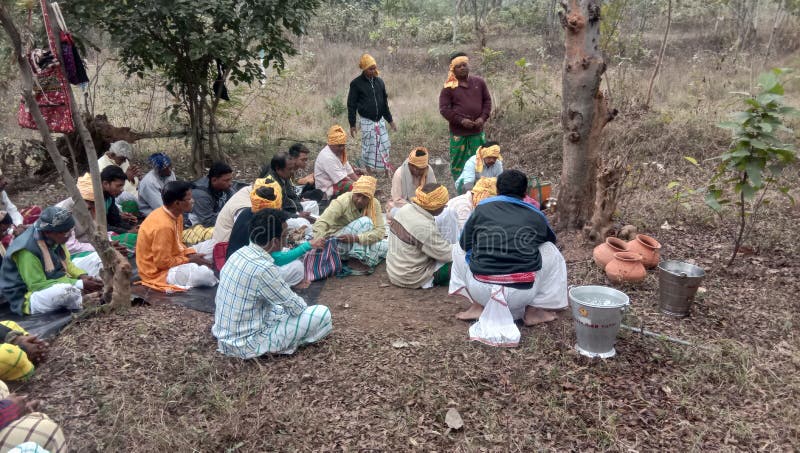 Santali Ritual, Under the Tree Gathering Editorial Stock Photo - Image ...