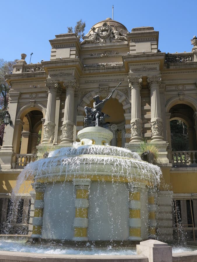 Teto Da Catedral De Santiago, O Chile Foto de Stock - Imagem de ouro ...
