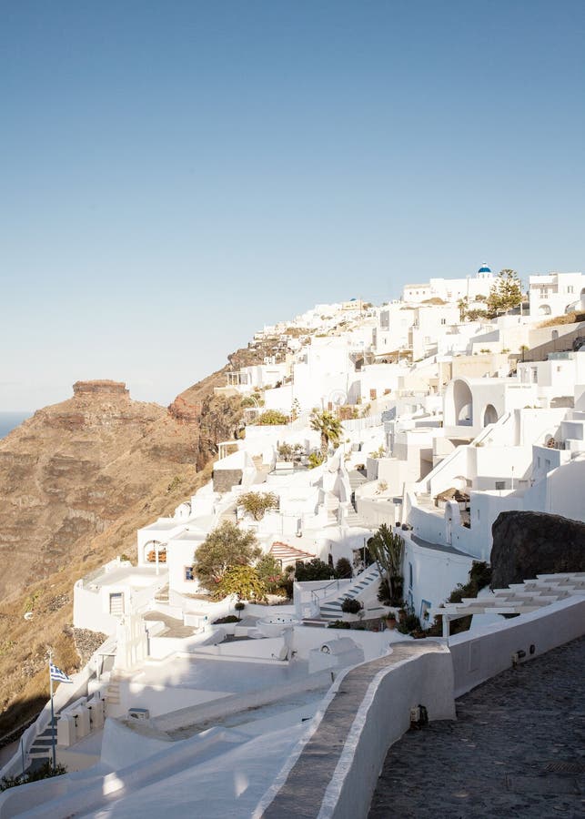 Santorini, Pueblo De Firostefani Imagen de archivo - Imagen de torre ...