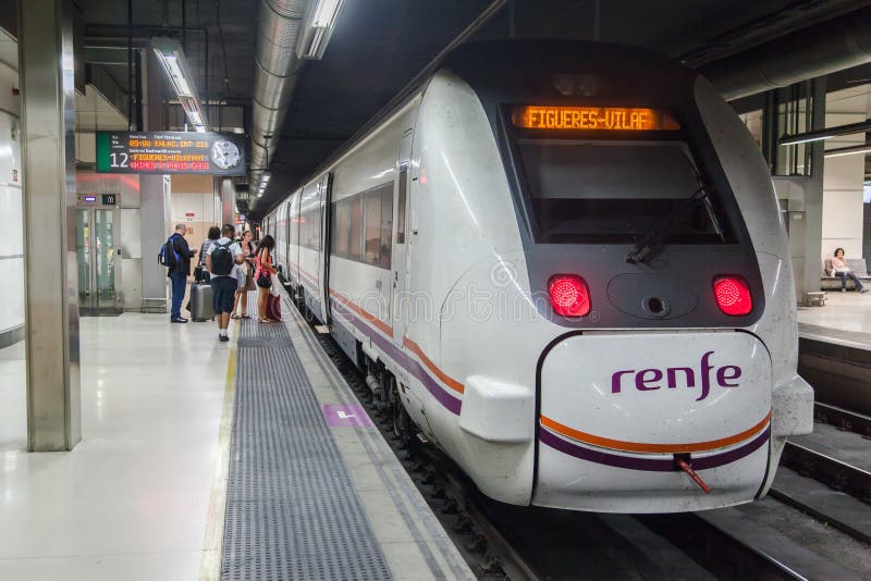 1+ Renfe train Free Stock Photos - StockFreeImages