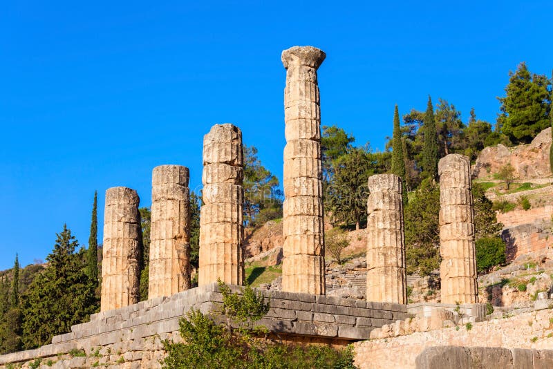 Santuario Antiguo De Delphi, Grecia Imagen de archivo - Imagen de ...