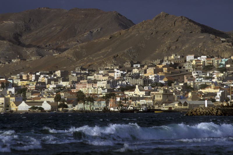 SAO VICENTE DE L'AFRIQUE CAP VERT Photo éditorial - Image du ville ...