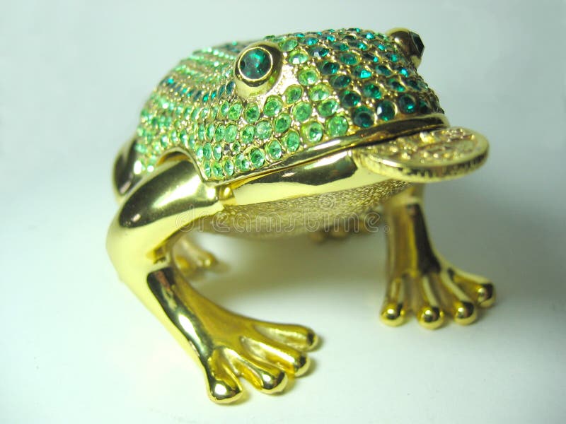 Sapo dourado imagem de stock. Imagem de diamante, figurino - 7332277