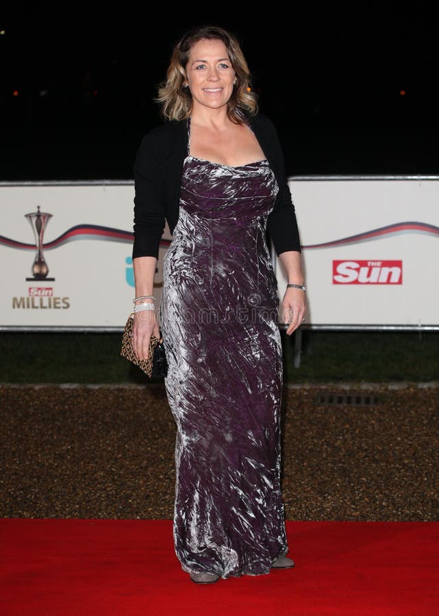 Sarah Beeny foto de archivo editorial. Imagen de verde - 36733188