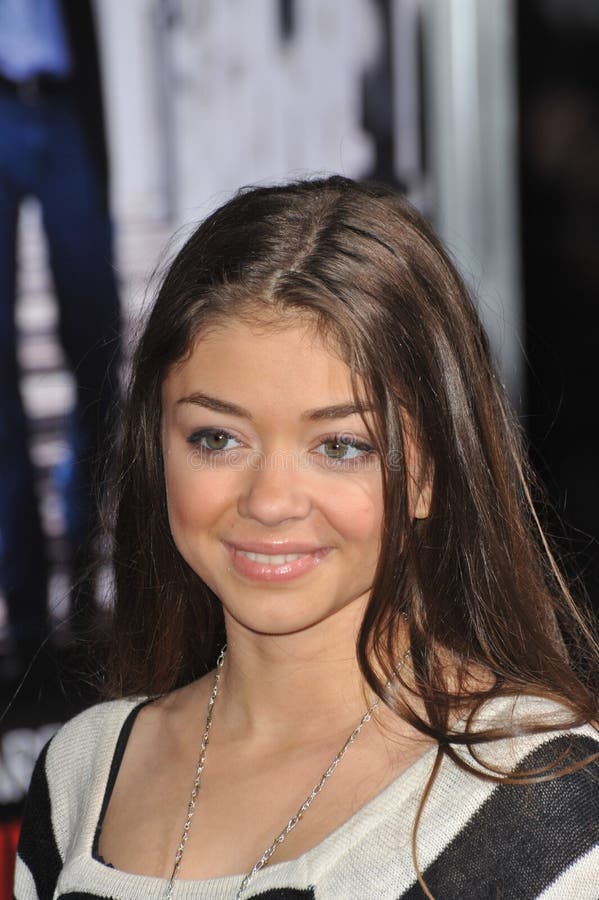 Sarah Hyland editorial stock photo. Image of january - 26491368