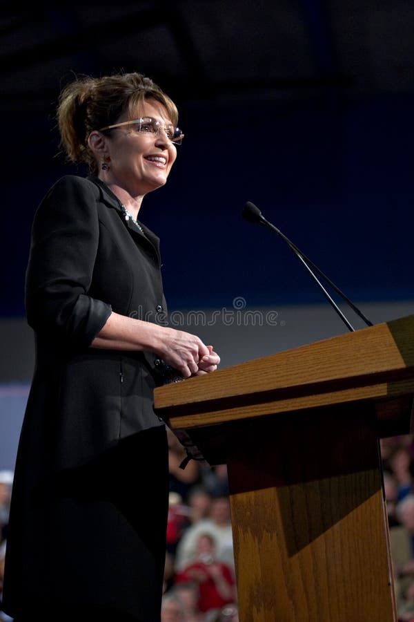 Sarah Palin editorial image. Image of governor, palin - 13620260
