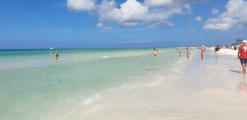 Siesta Key Beach in Sarasota, Florida Editorial Stock Photo - Image of ...