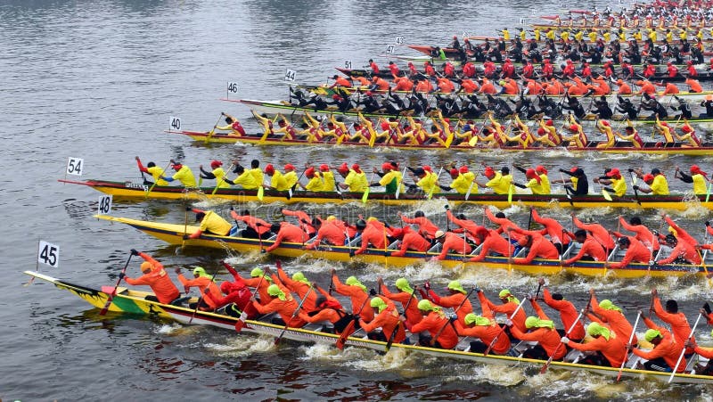 Boat race competition editorial photo. Image of boat - 103371826