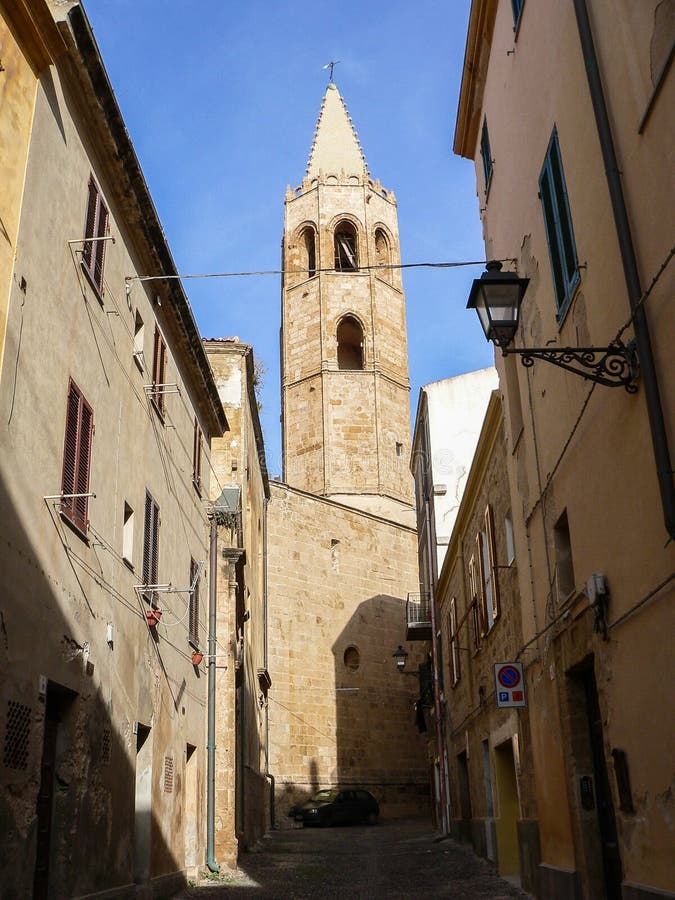Sardinia Alghero L'Alguer fotografia editoriale. Immagine di sardegna ...