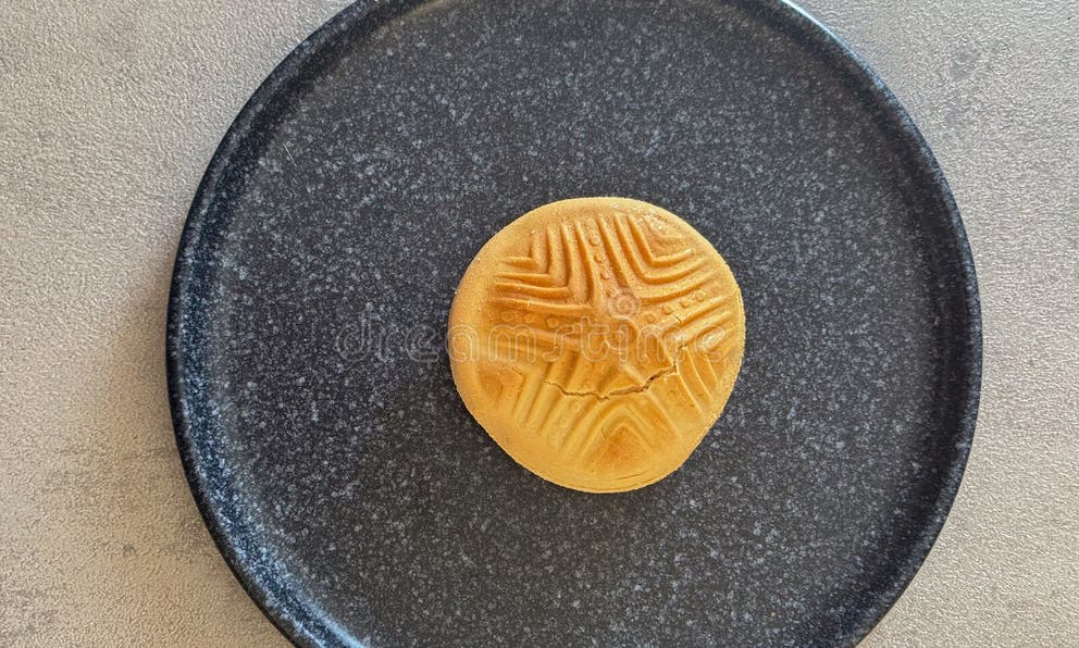 Sardinian Pintadera Bread with Traditional Pattern Stock Illustration ...