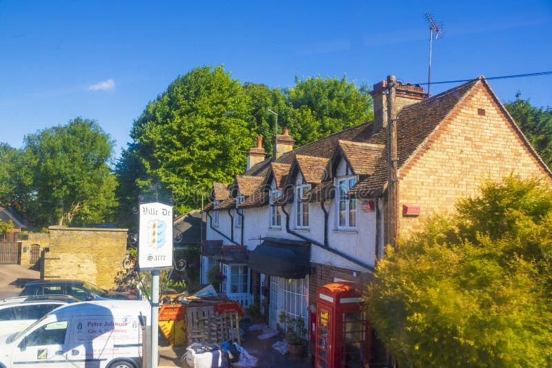 Street View Of Sarre Village Kent England Editorial Stock Image Image Of Landscape Attraction