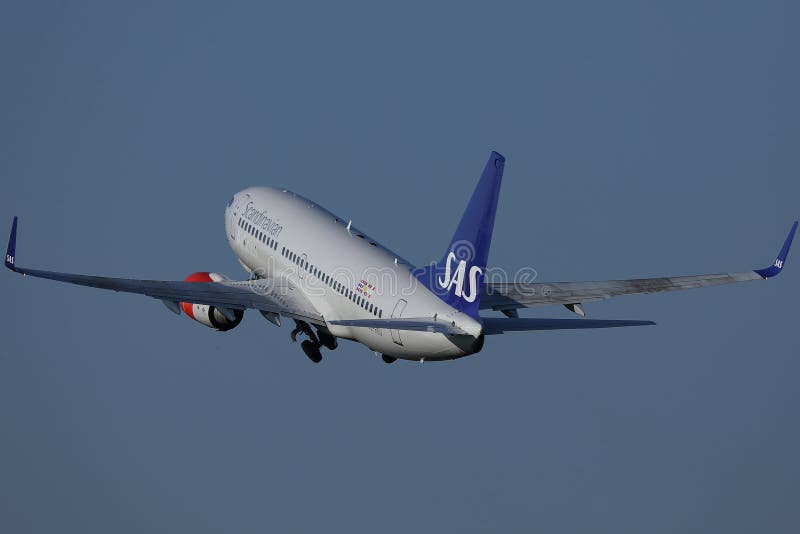 SAS Scandinavian Jet Flying Up in the Sky Editorial Image - Image of ...