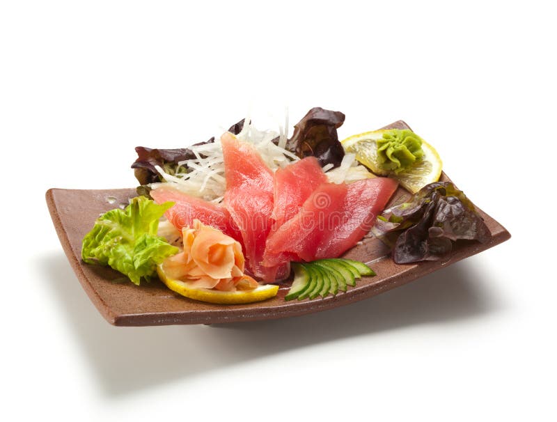 Sashimi do atum nos hashis imagem de stock. Imagem de delicioso - 76355955