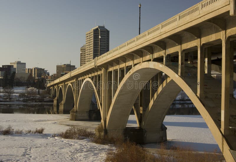 Saskatoon Broadway Bridge stock photo. Image of infrastructure - 7046726