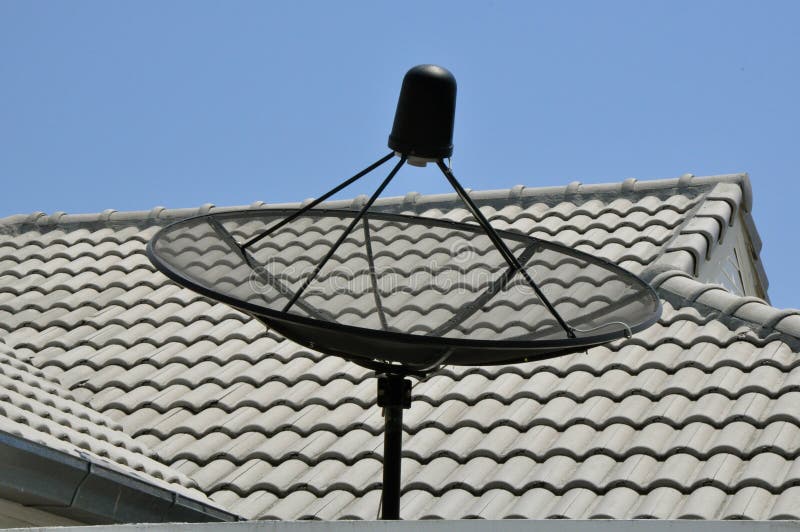 Satellite dish on the roof stock image. Image of reception - 52223851
