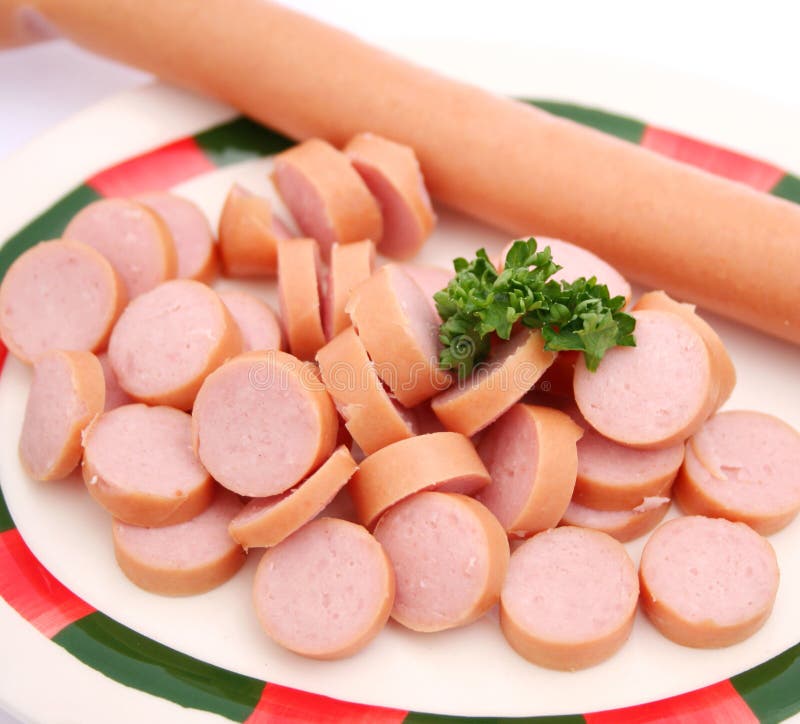 Saucisse bouillie image stock. Image du foodstuff, appétissant - 14975301