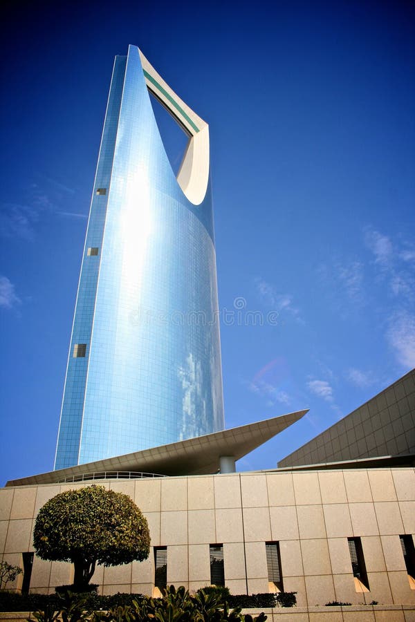 Kingdom Tower in Riyadh, Saudi Arabia Stock Image - Image of export ...