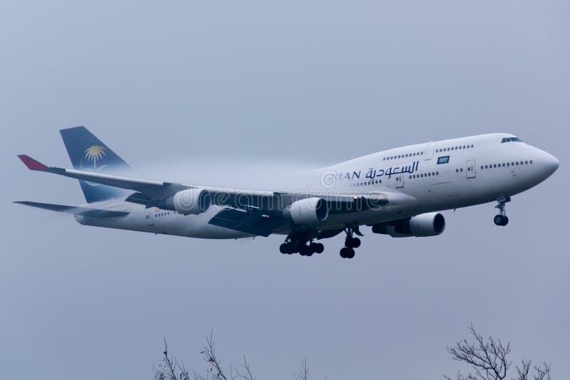 Saudi Arabian 747 Boeing Stock Photos - Free & Royalty-Free Stock ...