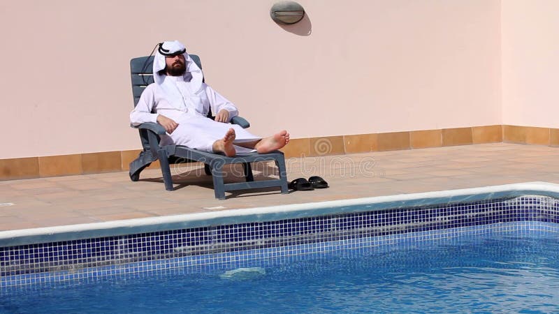 Saudi Arabian Flag Waving in the Kingdom of Saudi Arabia- 4k 30fps Slow ...