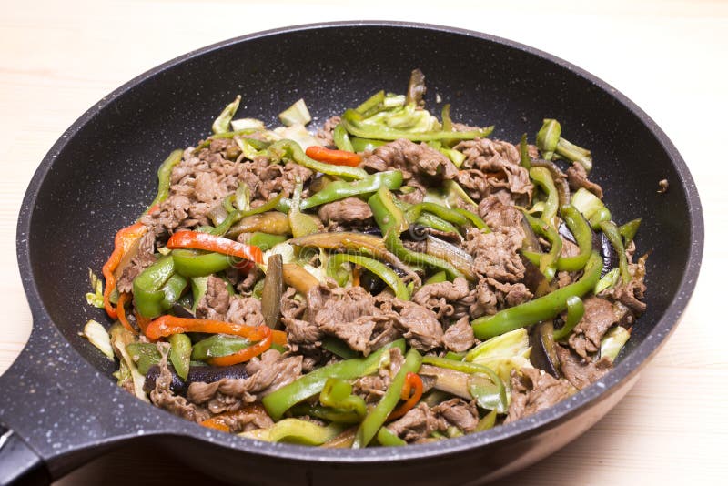 Sauteed Meat and Vegetables Stock Image - Image of green, meat: 86136349