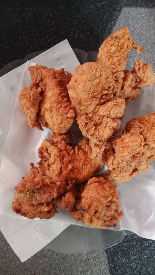 Savory and Delicious Crispy Fried Chicken. Homemade with a Fairly Easy ...