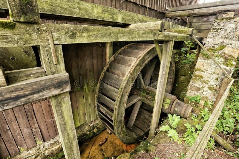Saw-mill Wooden Wheel with Water Stream Stock Image - Image of beam ...
