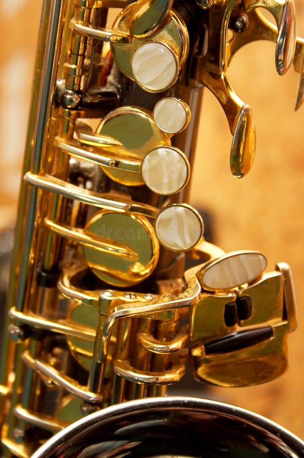 Saxophon stockfoto. Bild von unterhaltung, jazz, instrument - 4415884