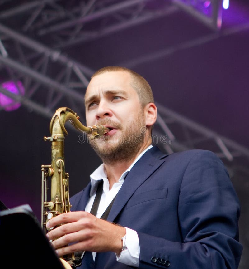 Saxophoniste Finlandais Timo Lassy Photographie éditorial - Image du ...