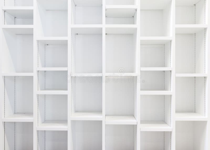 Scaffali Vuoti Della Biblioteca Dello Scaffale O Dell'ufficio Immagine ...