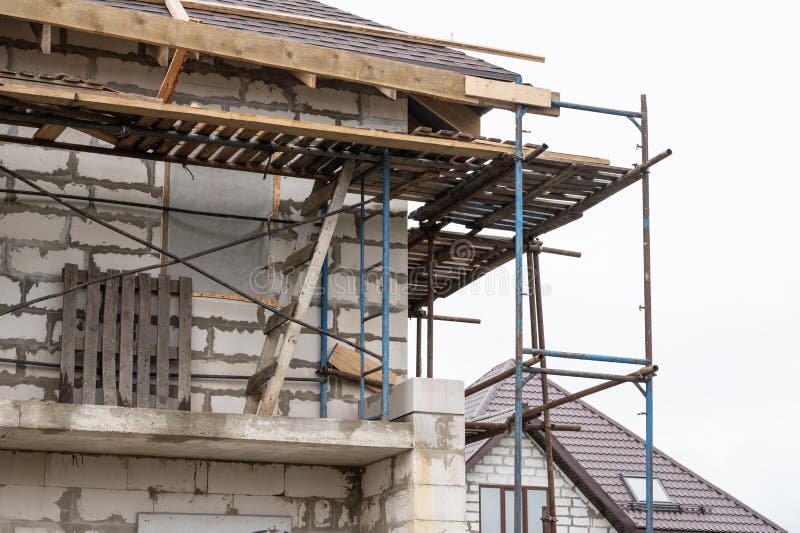 Scaffolding Around New House at Construction Site Stock Image - Image ...