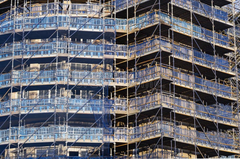 Scaffolding Surrounding Residential Development for Safe Access To ...