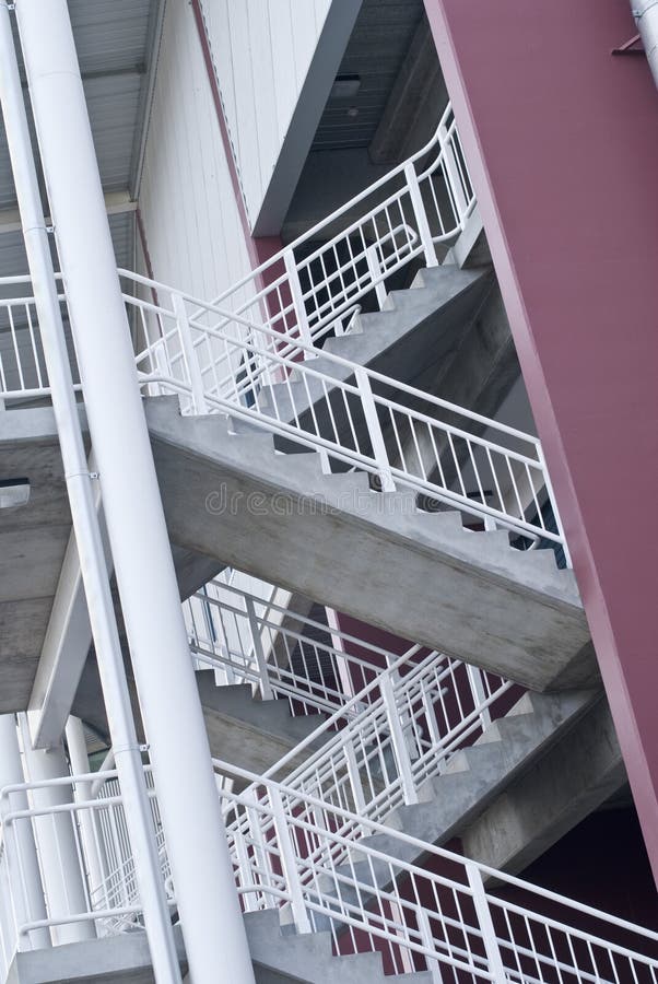 Scale dello stadio immagine stock. Immagine di arte, altezza - 18944541