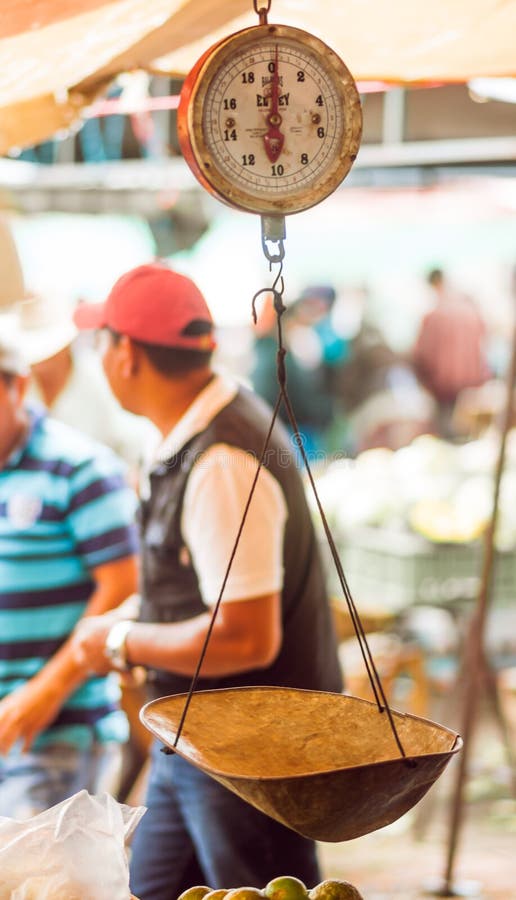 Market Scale in Front of Fruit Vendors` Stands Editorial Stock Image ...