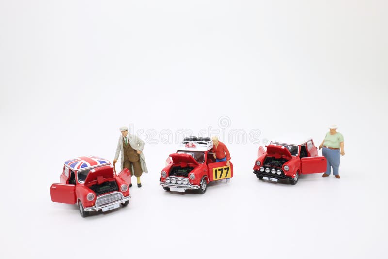 The Scale of Mini Cooper with Figure Stock Illustration - Illustration ...