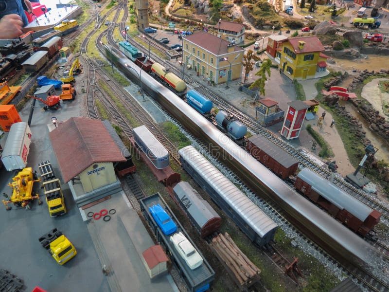 Scale model railroad editorial photo. Image of editorial - 230956456