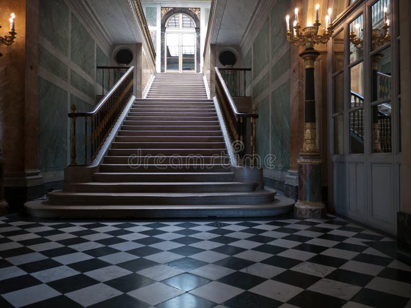 Scale Monumentali in Un Palazzo Immagine Stock - Immagine di ...