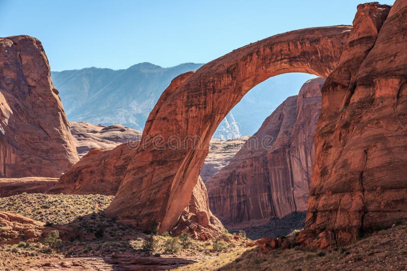 The Scale of the Rainbow Bridge, Rainbow Bridge National Monument, Lake ...