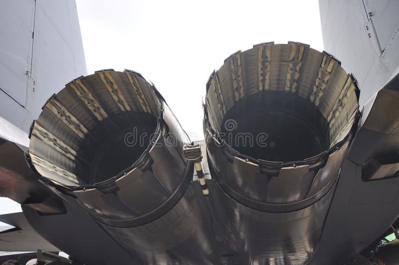 Scarico del postcombustore immagine stock. Immagine di temperatura ...