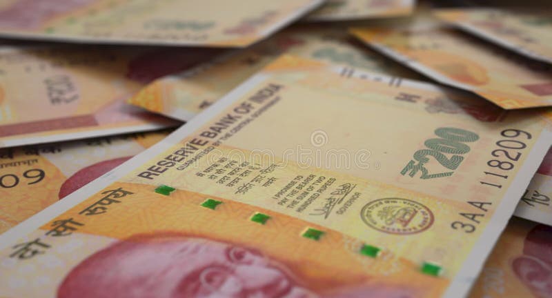 Scattered Indian Rupee Banknote Pile Stock Illustration - Illustration ...