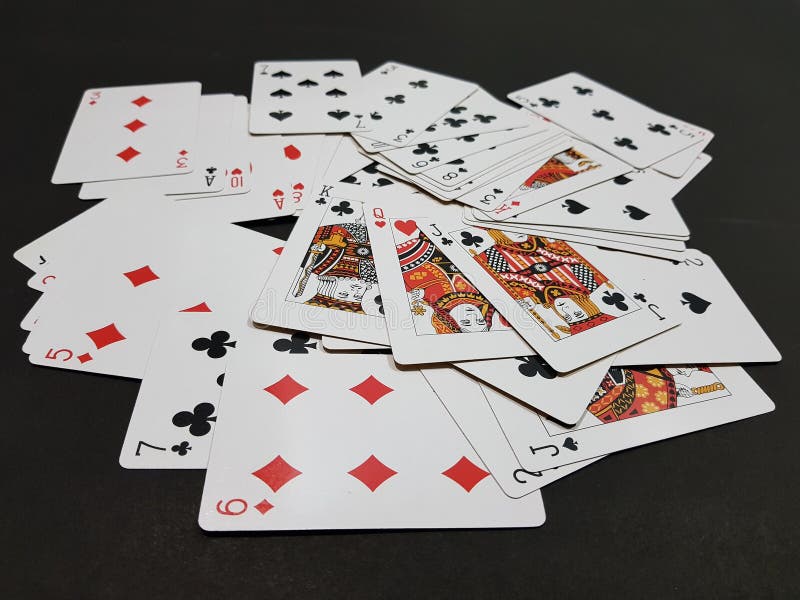 Scattered Playing Cards on Green Table, Top View. Space for Text Stock ...