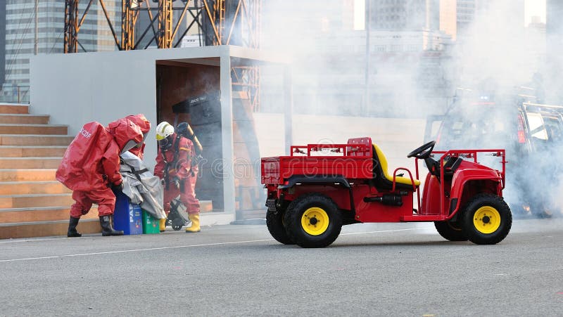 Singapore Civil Defense Force (SCDF) Compressed Air Foam Engine ...